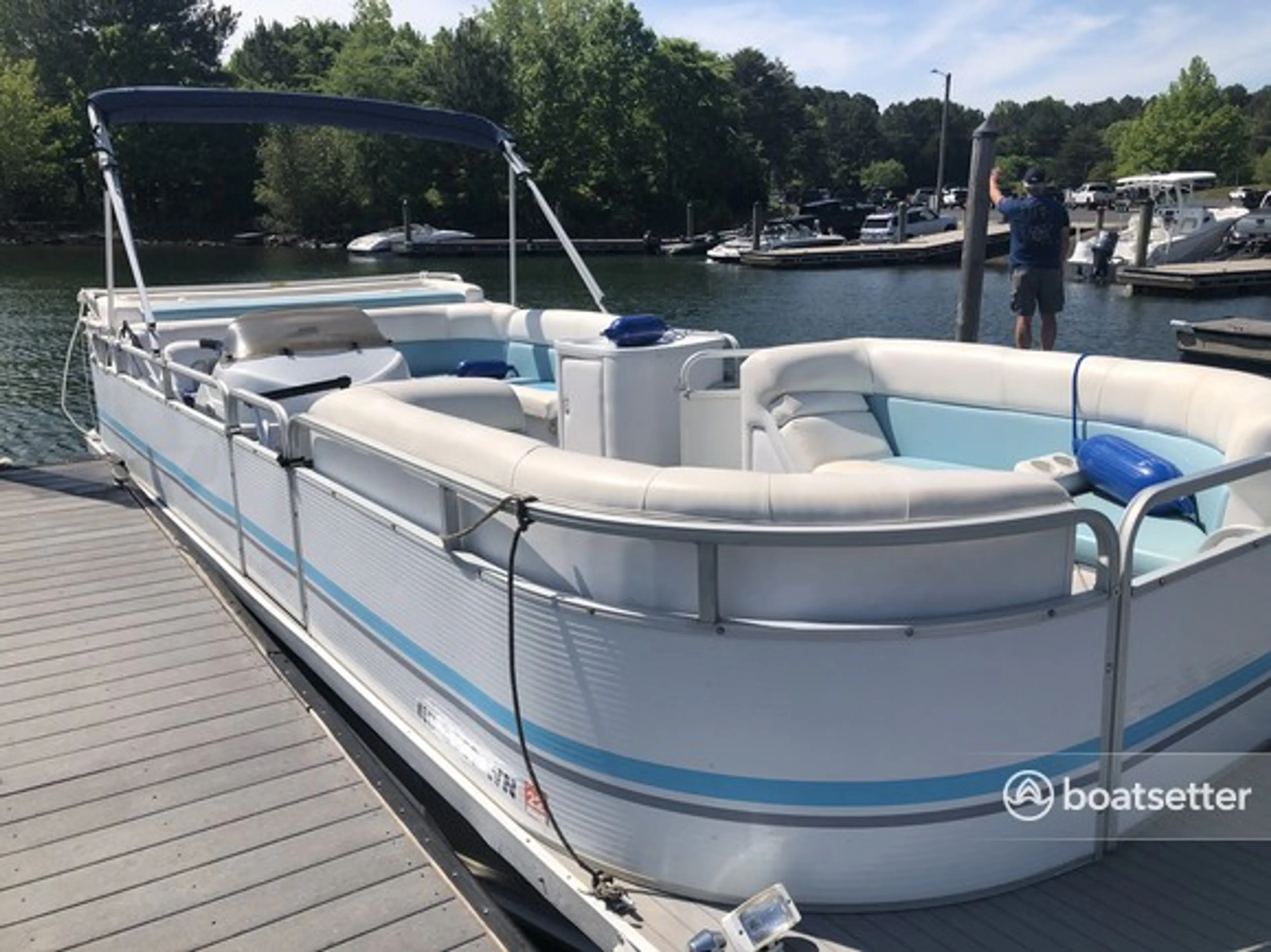 Rent a Sundancer Pontoons 240 Majestic in Huntersville, NC on ...